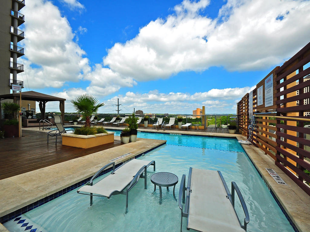 The Shore | Austin Downtown Condo – TOWERS